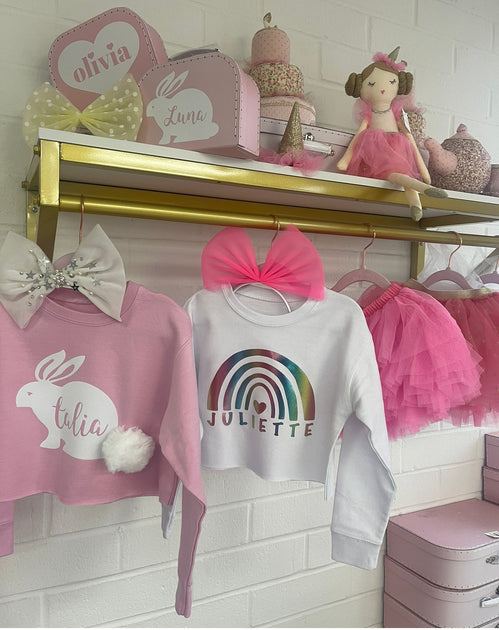 Spring Gift Shop – Marais Sky